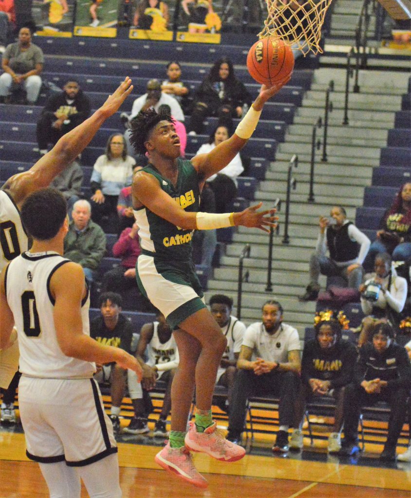 Rough start: Imani explodes early to advance, but Gators earn respect ...